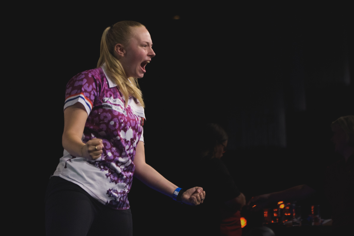 De Graaf en Rietbergen worden koppelkoninginnen in Assen - Dutch Open Darts