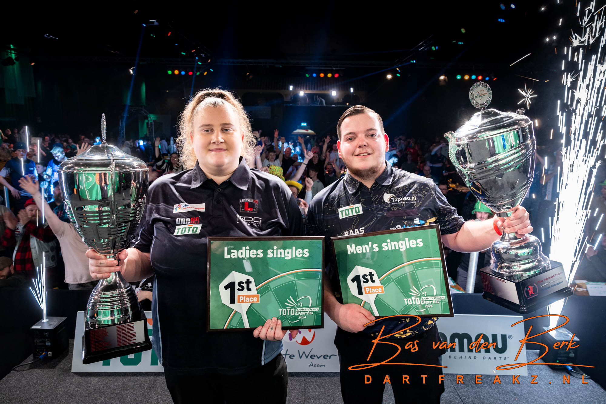 Bottenberg wint zinderende finale, Greaves pakt titel bij dames - Dutch Open Darts